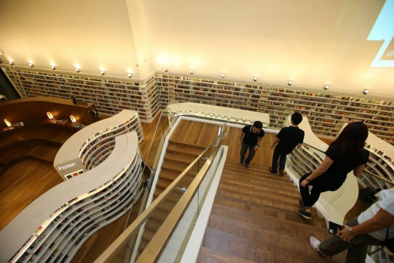 Library@Orchard Re-opens in Orchard Gateway | Great Deals Singapore