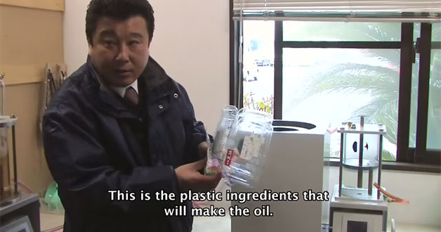 Here's a machine from Japan that turns plastic waste into usable oil ...