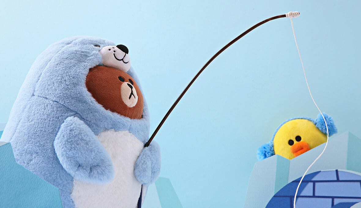 These LINE Friends Brown plushies are so adorable we have no choice but ...