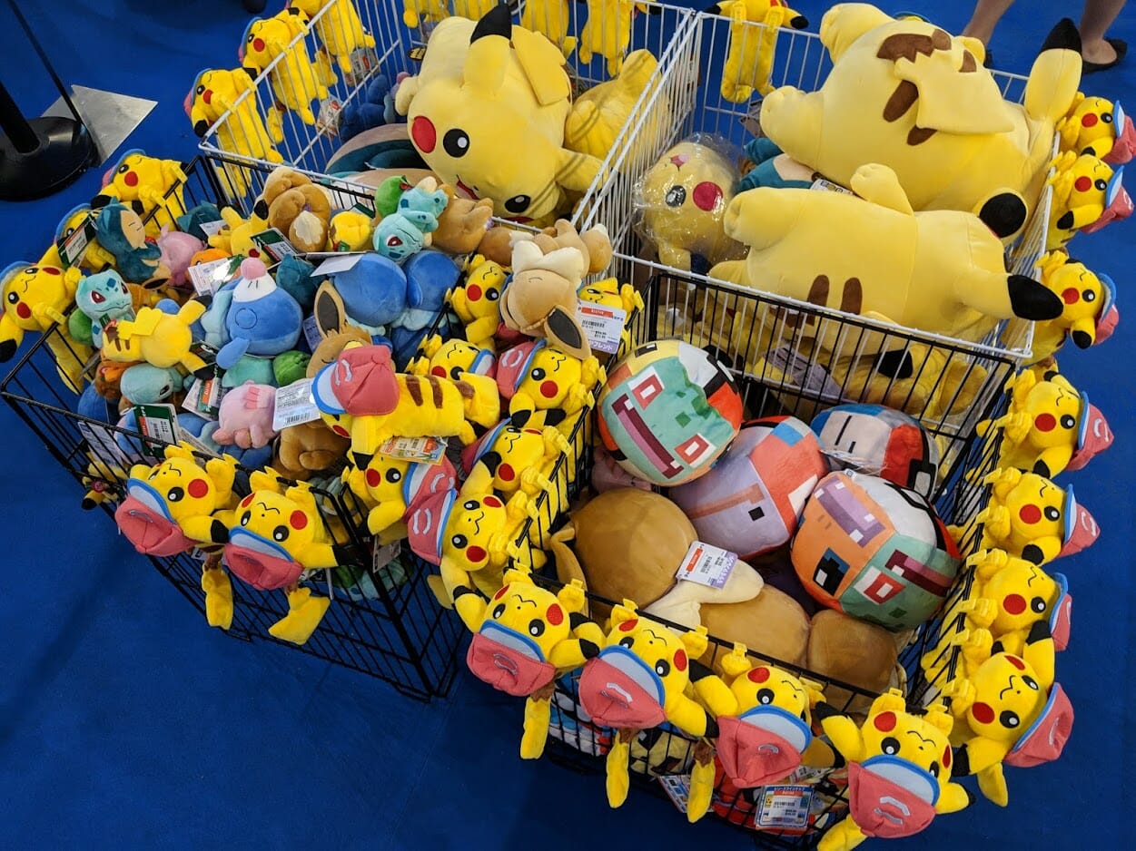 There's a Isetan Toy Fair at Serangoon Nex atrium filled with Pokémon ...