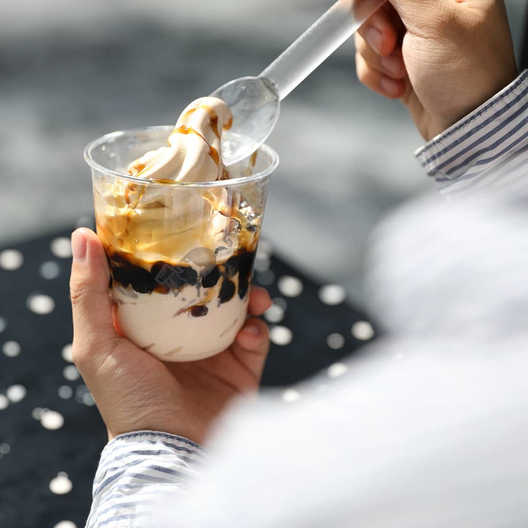 HeyTea debuts brown sugar 'Bobo Tea' with Creme Brulee & Oreo toppings ...