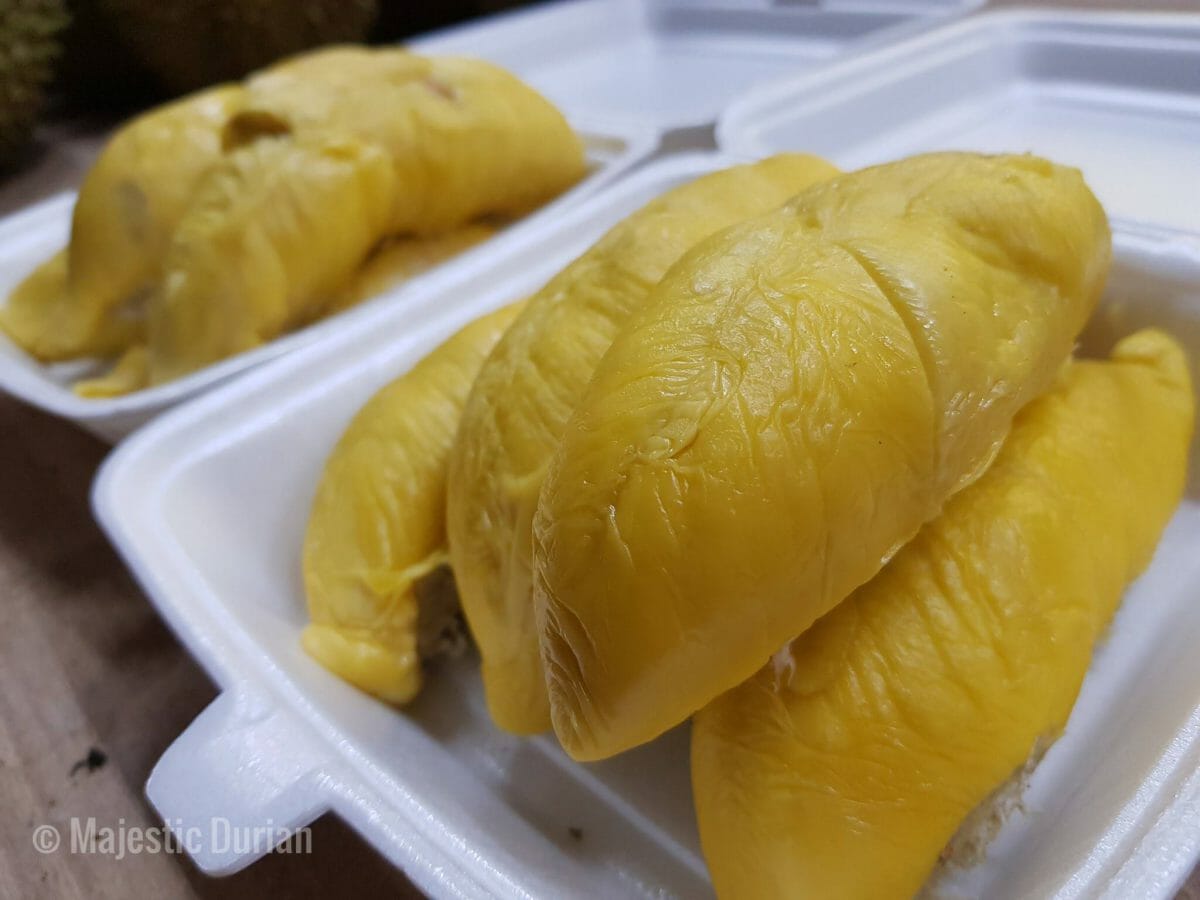Majestic Durian in Bedok offers XO & D24 Durian Buffet at $38/pax ...