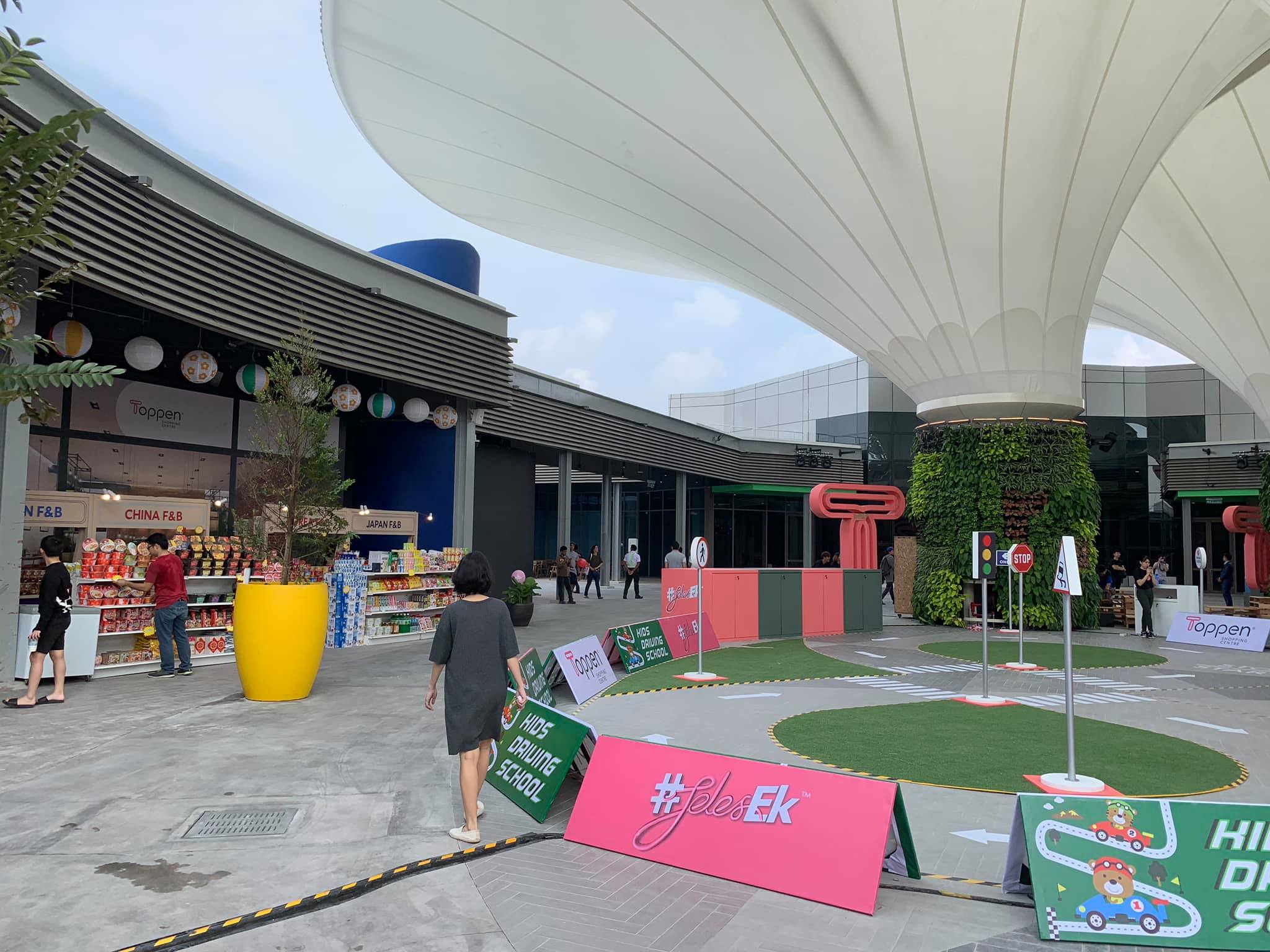 New Toppen Shopping Centre with rooftop hub opens in JB, even has an ...