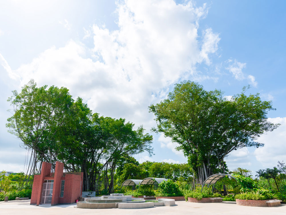 Here's a first look at the newly revamped Sembawang Hot Spring Park ...