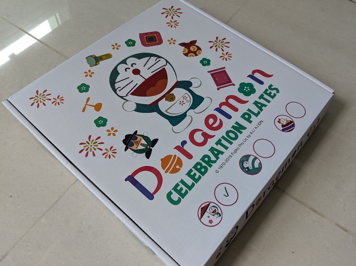 Shell Select has Doraemon-themed merchandise you can buy with min. $10 ...