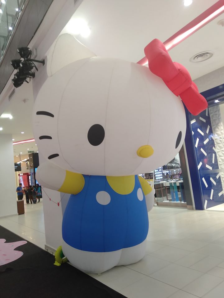 Hello Kitty Fair in JB turns Paradigm Mall atrium into a wonderland ...