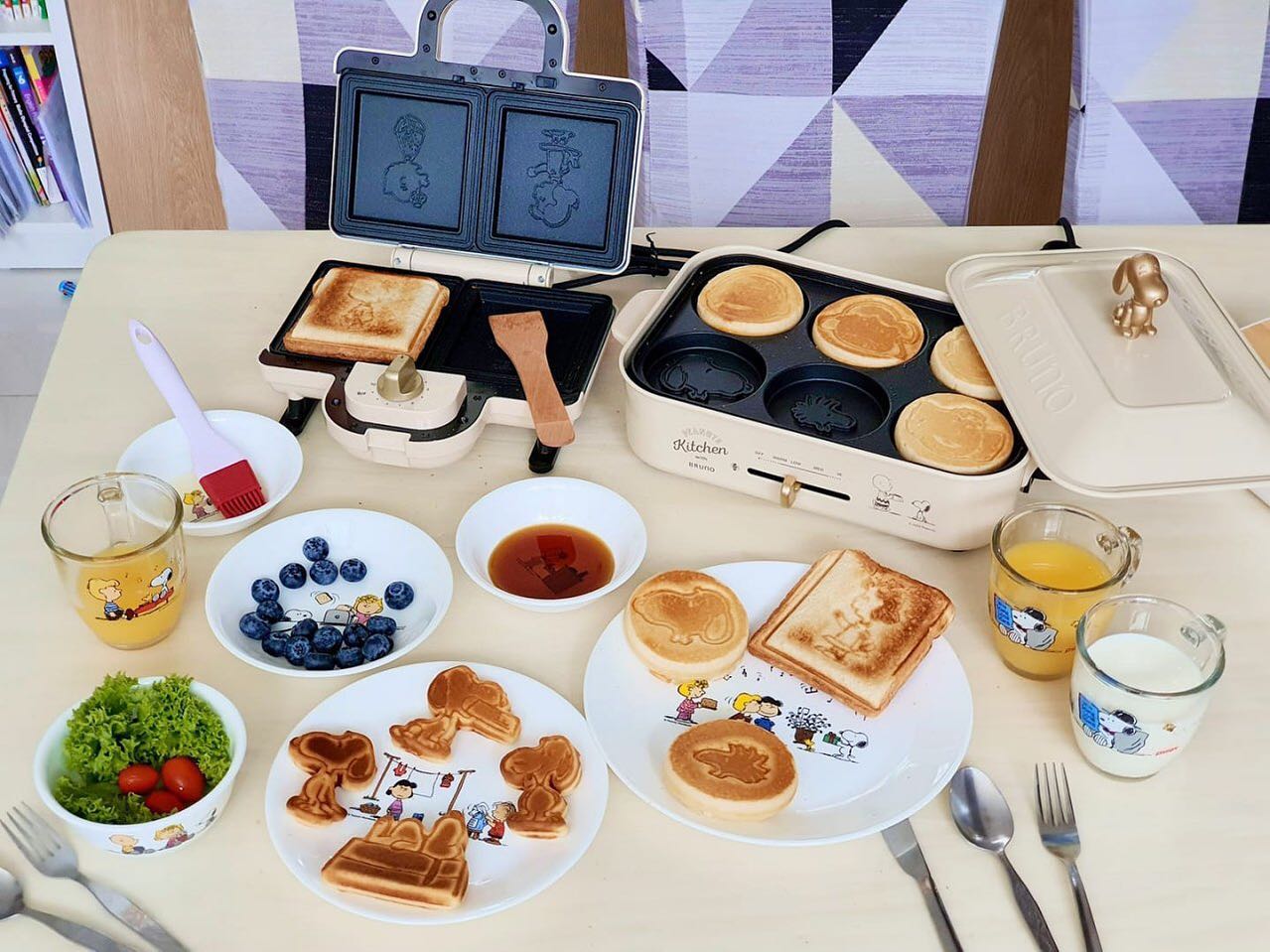 Snoopy x BRUNO Hotplate Machine are driving S'pore fans crazy, preorder ...