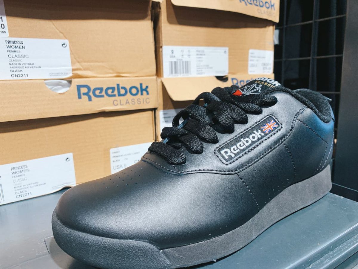 Reebok Outlet in IMM has 2 for S$55 Footwear Sale, means you pay less ...