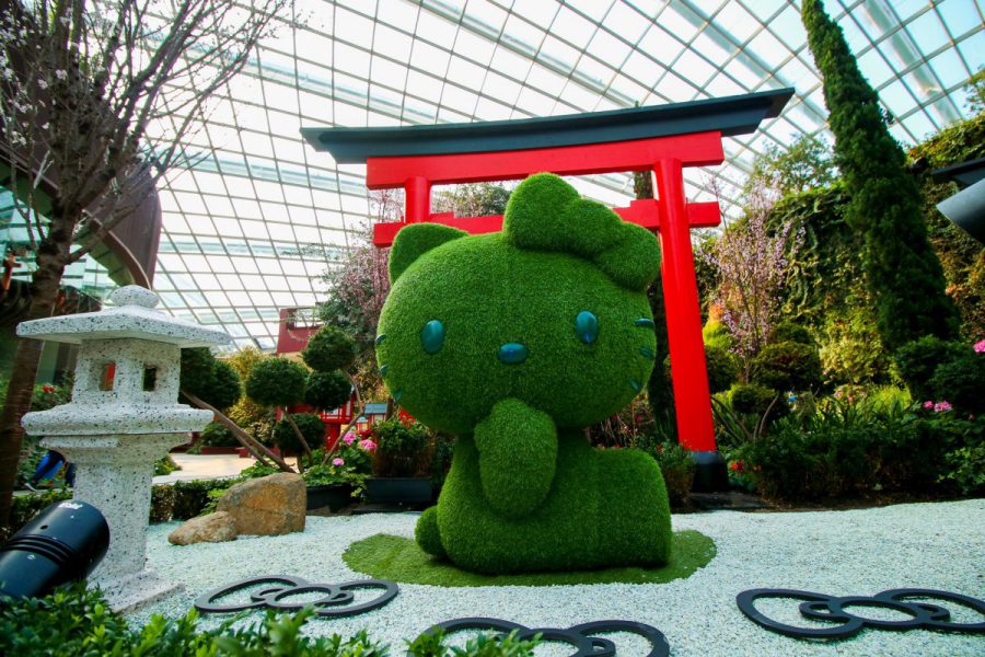 Gardens by the Bay has Sakura Cherry Blossoms with life-sized Hello ...