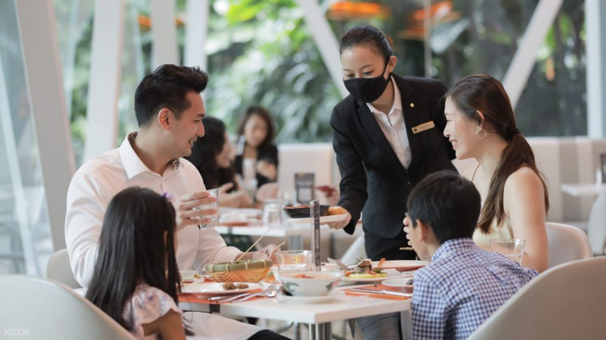 The Line @ Shangri-La Hotel offers 50% OFF every 2nd diner Buffet ...
