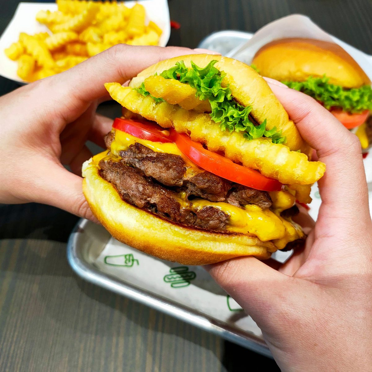New York-based burger place Shake Shack opening its 6th outlet in Great ...