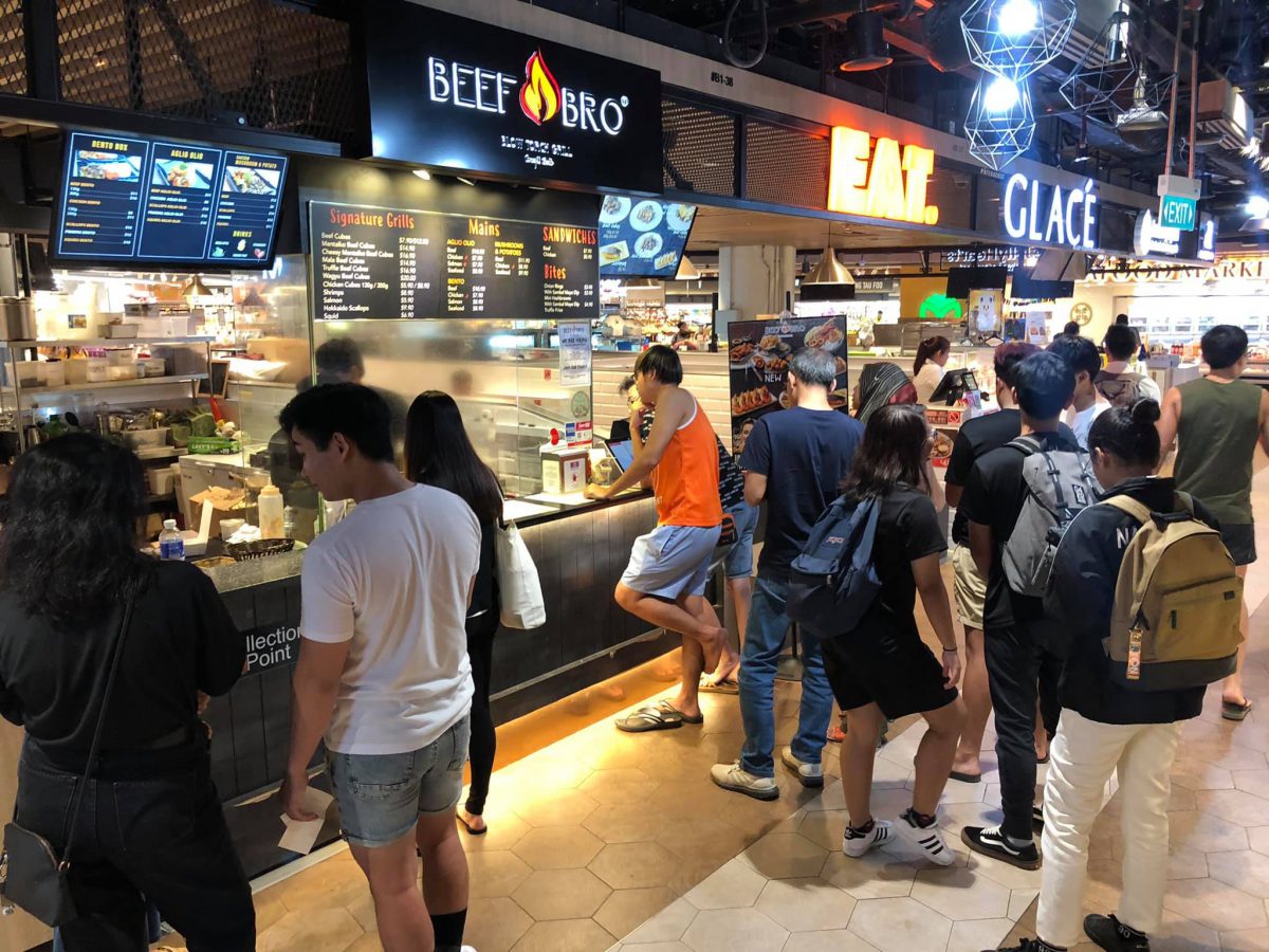 Beef Bro launches new Ramly Burgers from $4, has Egg-wrapped Patties ...