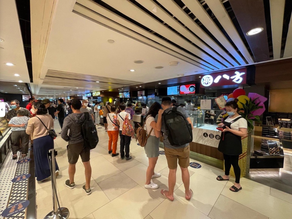 Taiwan-famous Yu Ba Fang (御八方) opens in Raffles City, has handmade ...
