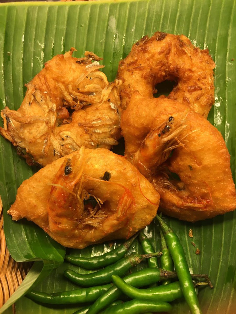 Bazaar-famous The Original Vadai snack bar is opening in Century Square ...