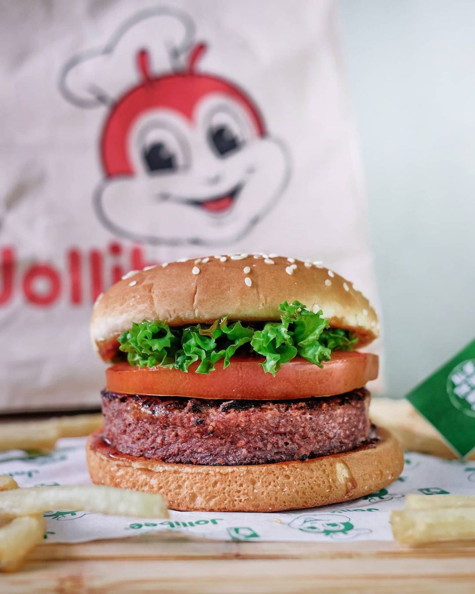 Jollibee offers 1-FOR-1 Spicy Zero Beef Burger at all S'pore outlets ...