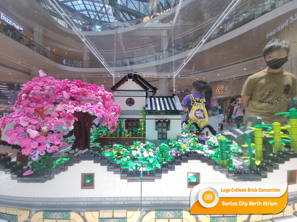 LEGO Pop-Up Store in Suntec City till Mar 27 has Bricks Exhibition with ...