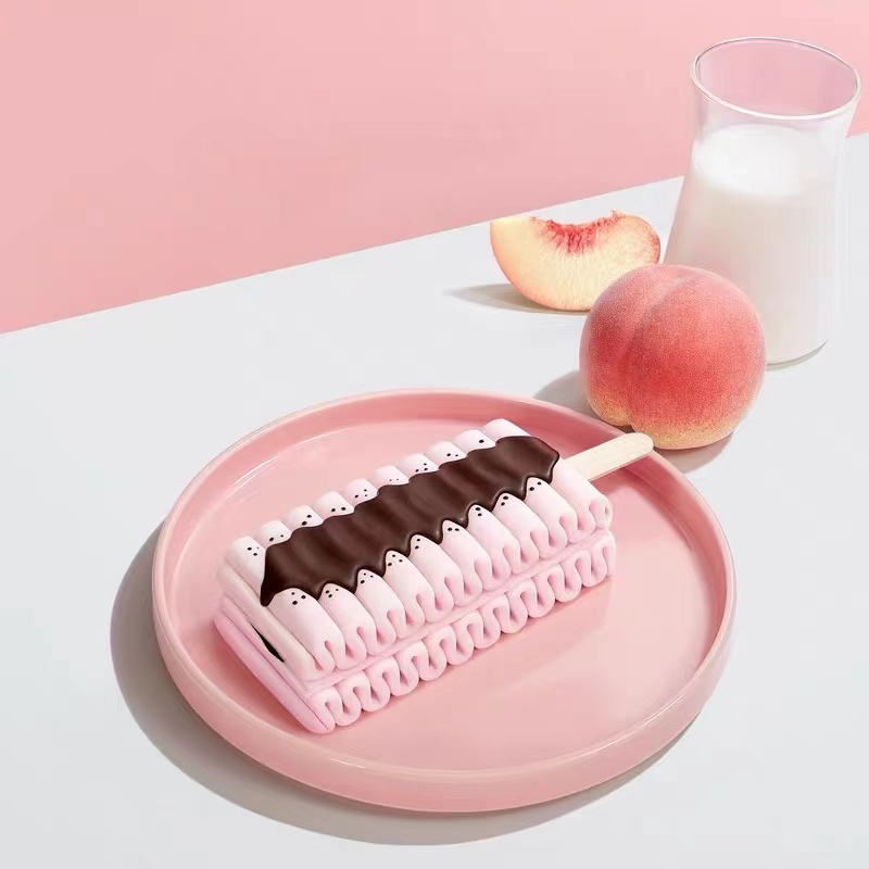 Wall's 'Mini' Viennetta Ice Cream available at 7-Eleven S'pore stores ...