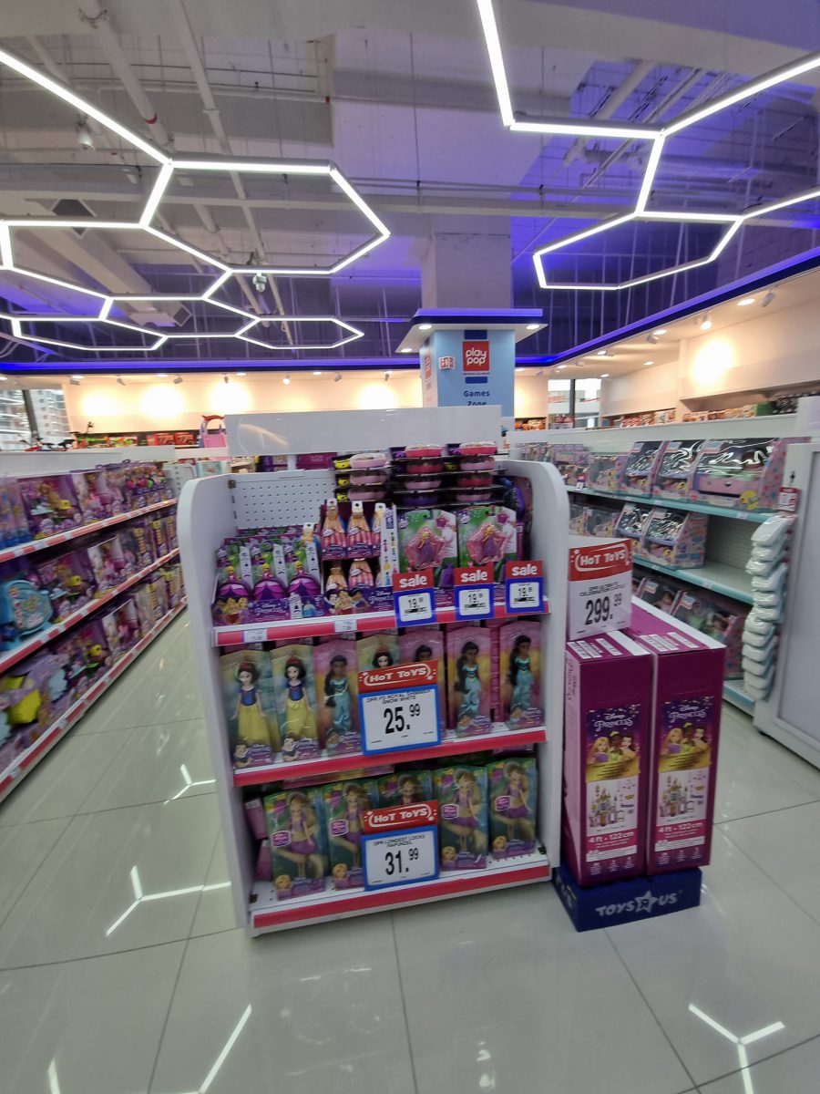 Toys"R"Us opens new outlet in Jem, previously occupied by Kinokuniya ...