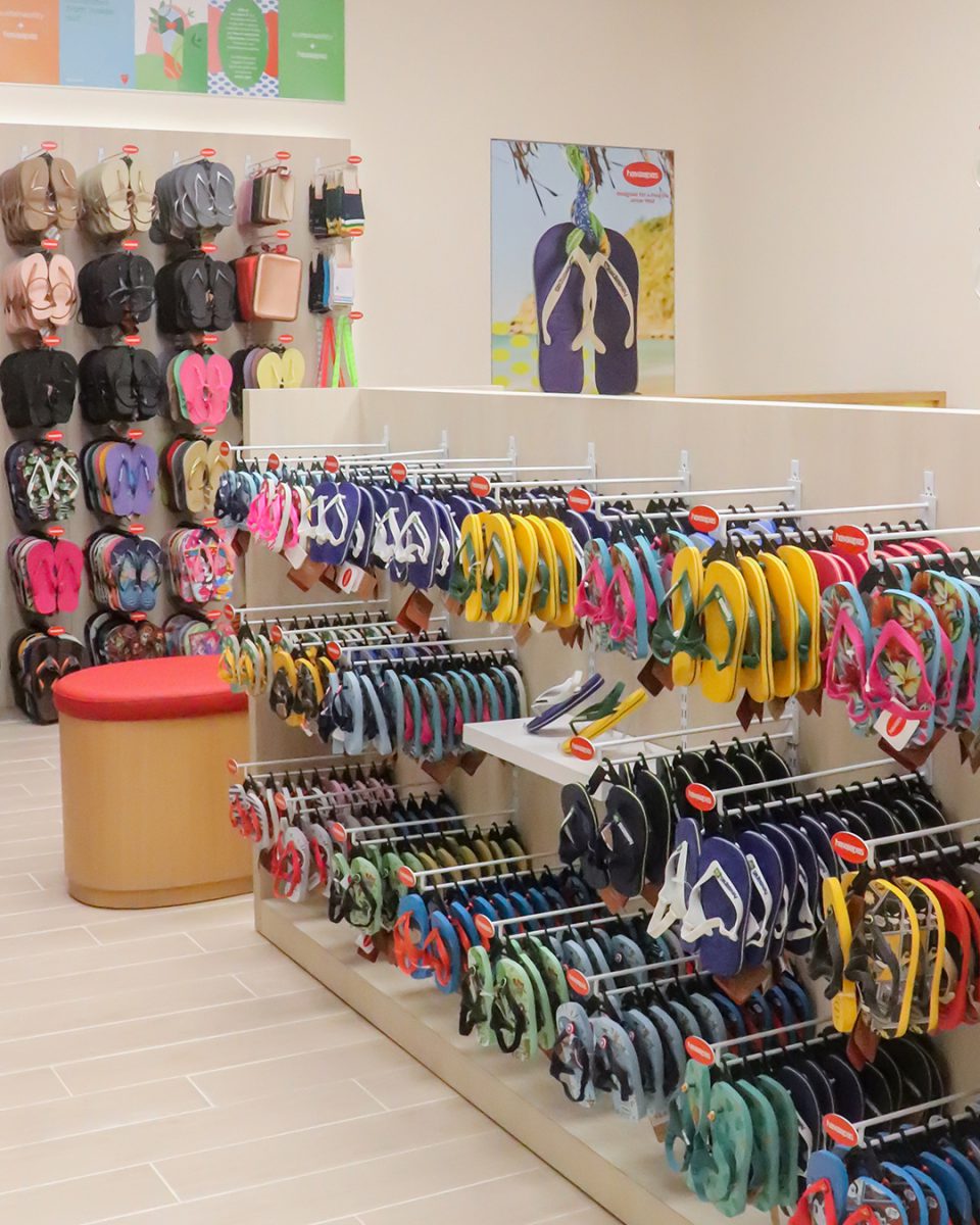 Havaianas opens 1st Outlet Store in IMM, has up to 50% OFF lots of Flip ...