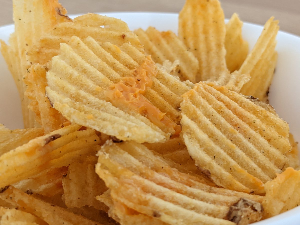 Calbee S'pore addictive 'Melts' Potato Chips with Creamy Cheese ...