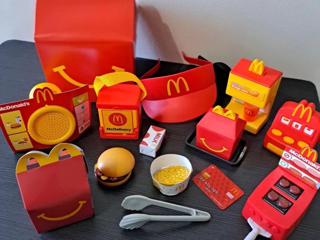 McDonald's S'pore has "Let's Play McDonald's" Happy Meal Toys that lets ...