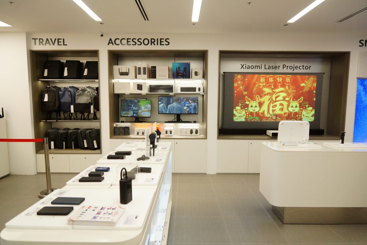 Xiaomi S'pore opens Authorised Store in Jurong Point, launches new ...