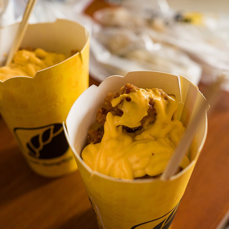 Old Chang Kee giving away FREE sets of Curry Puffs & Chicken Chunky ...