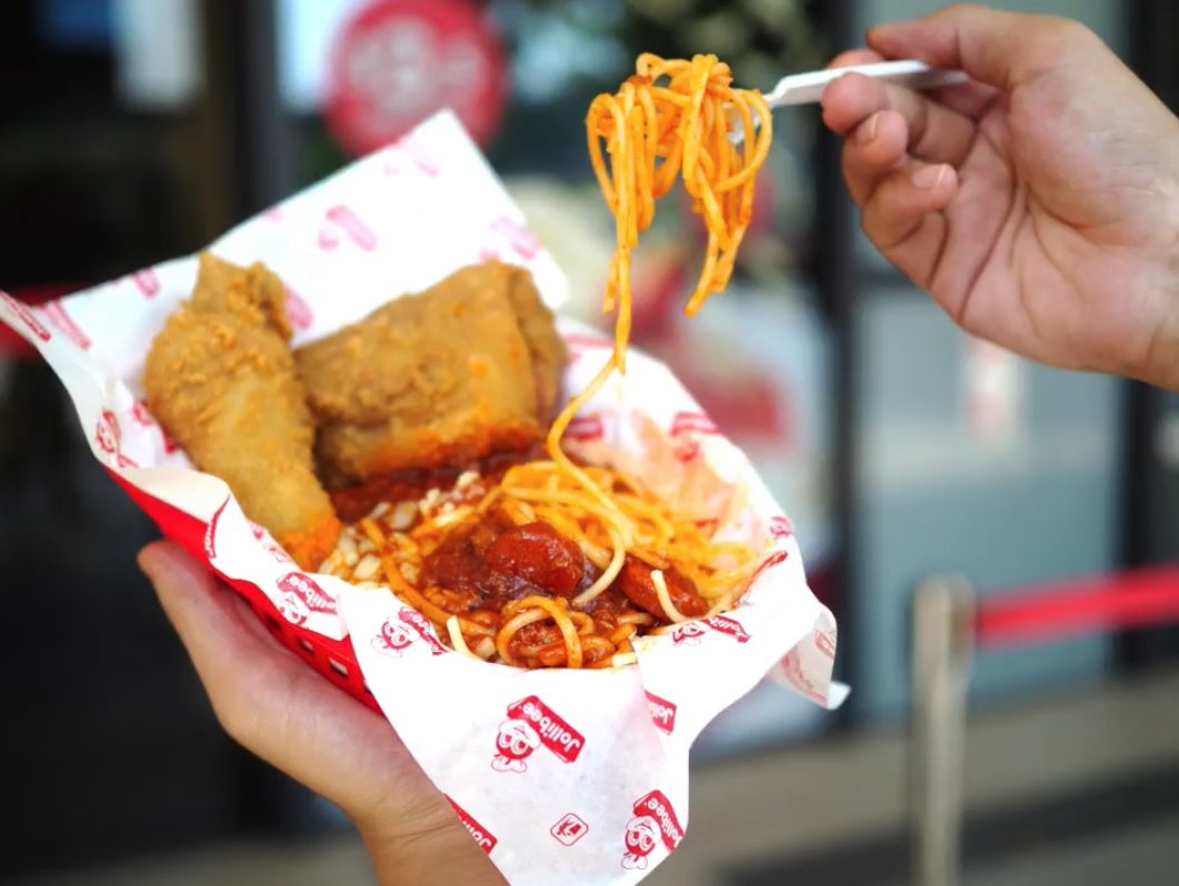 Jollibee Changi City Point offers Jolly Spaghetti Meal with 2pc ...