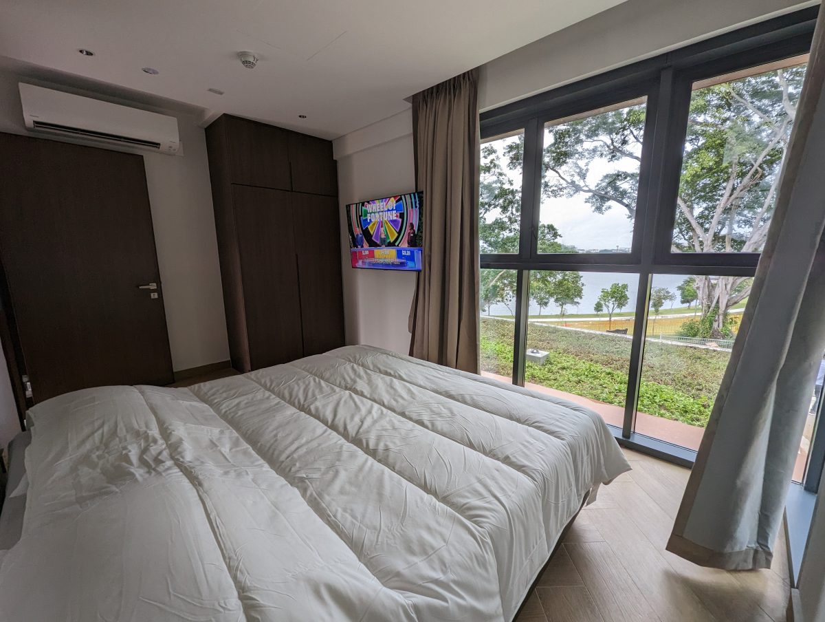 East Villa @ HomeTeamNS Bedok Reservoir with Scenic Waterfront Views ...