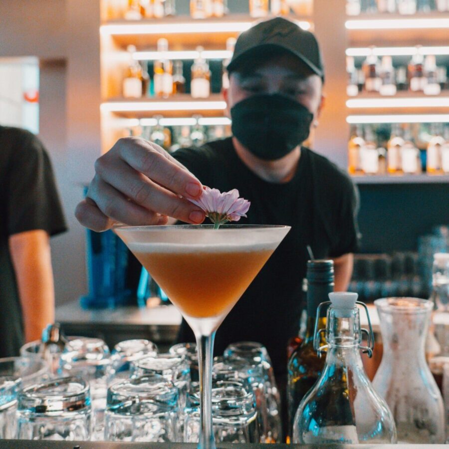 Overflow is the first-ever Live Band Cafe & Bar in Changi Airport T2 ...