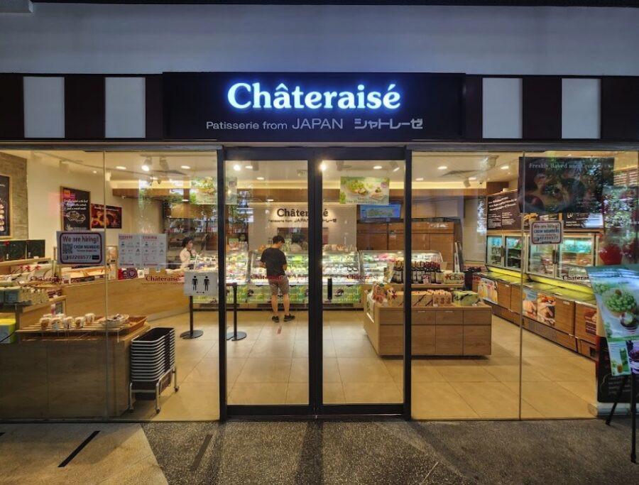 Chateraise has lots of Strawberry Cakes & Pastries till Apr 30, uses ...
