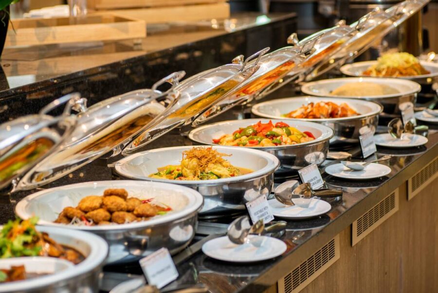 OCBC Cards has 1-FOR-1 Buffet Promotion at 6 hotels including Carlton ...