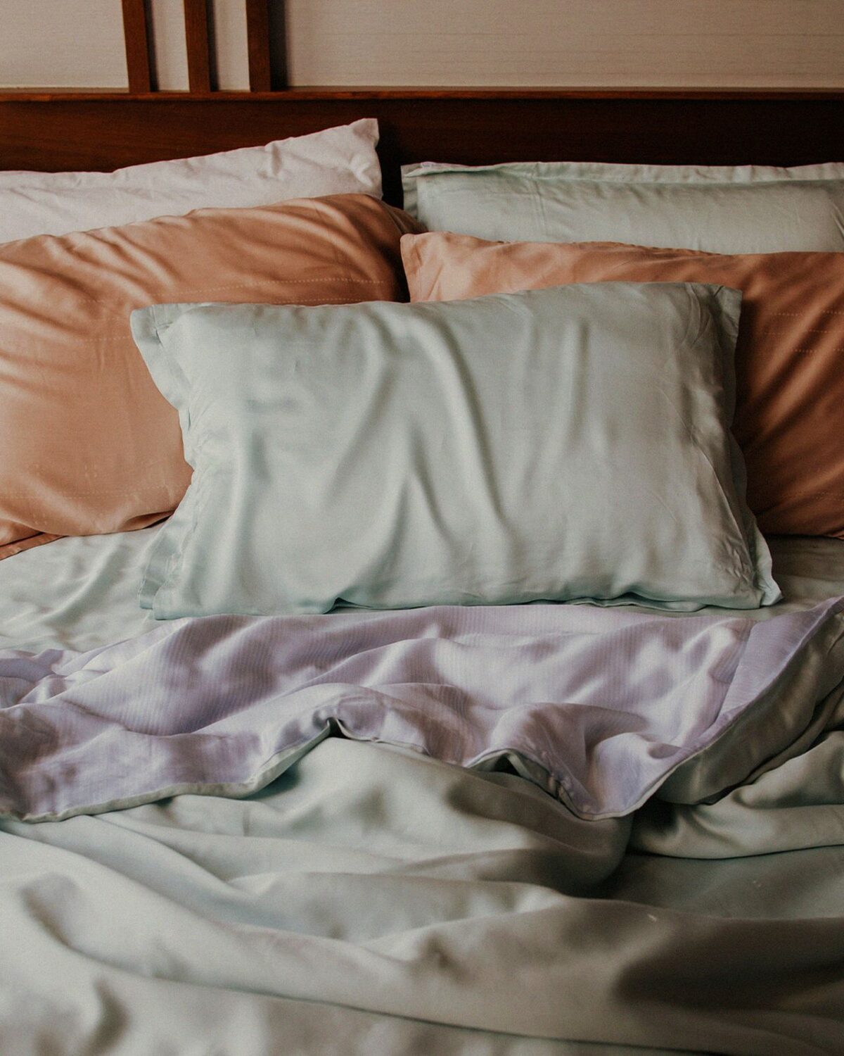 HOOGA Warehouse Sale in Suntec has up to 70% OFF lots of bed linens ...
