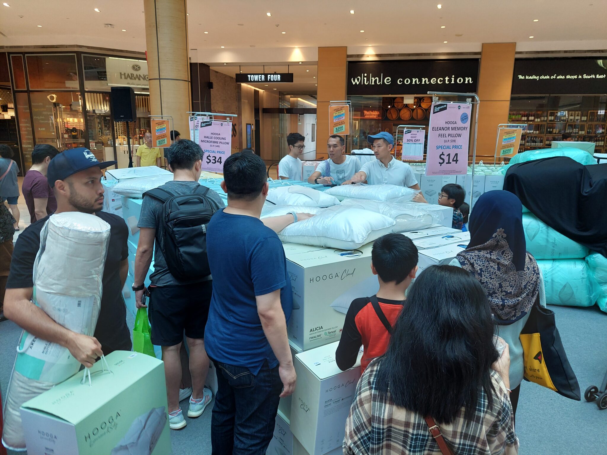 HOOGA Warehouse Sale in Suntec City has up to 70% OFF Home Decor, Bed Linen & more from Feb 26 ...