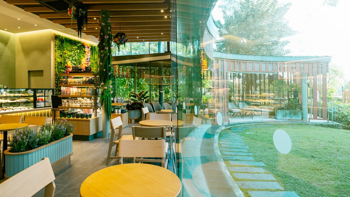 Starbucks unveils new Alfresco Cafe in Gardens by the Bay's Active ...