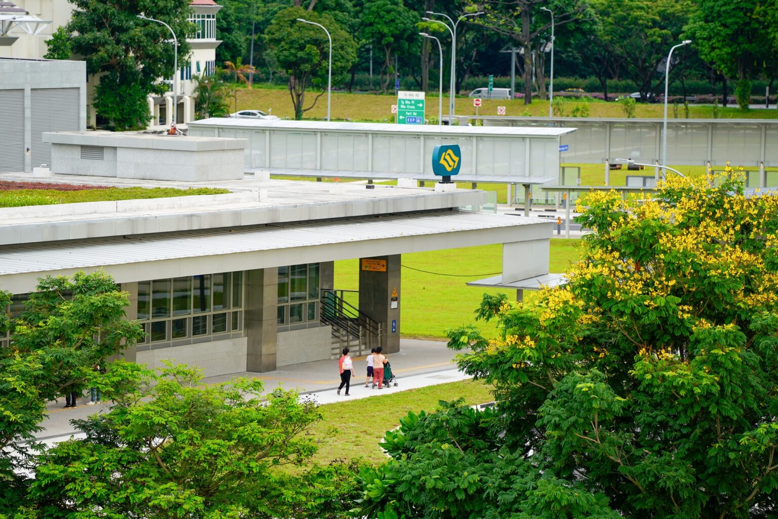 Catch a Glimpse of 7 new TEL4 Stations before they officially open for ...