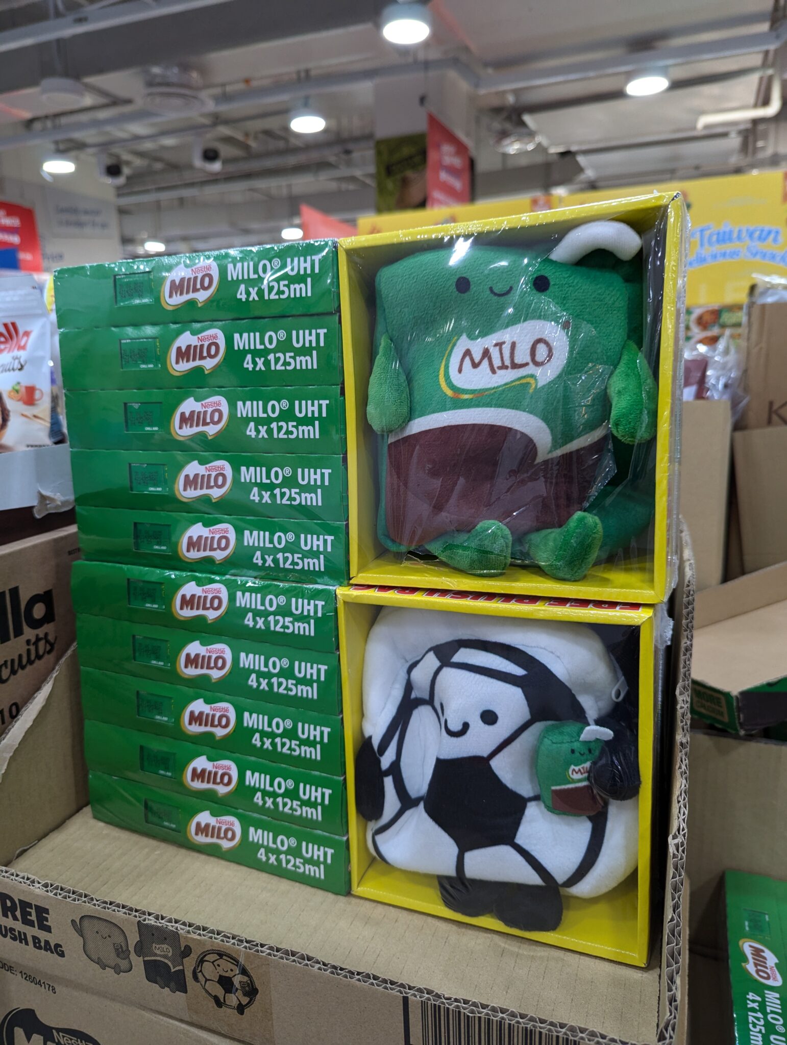 MILO S'pore roll outs Plush Bag Giveaway with UHT Packet Drink Bundle in Supermarkets this Oct ...