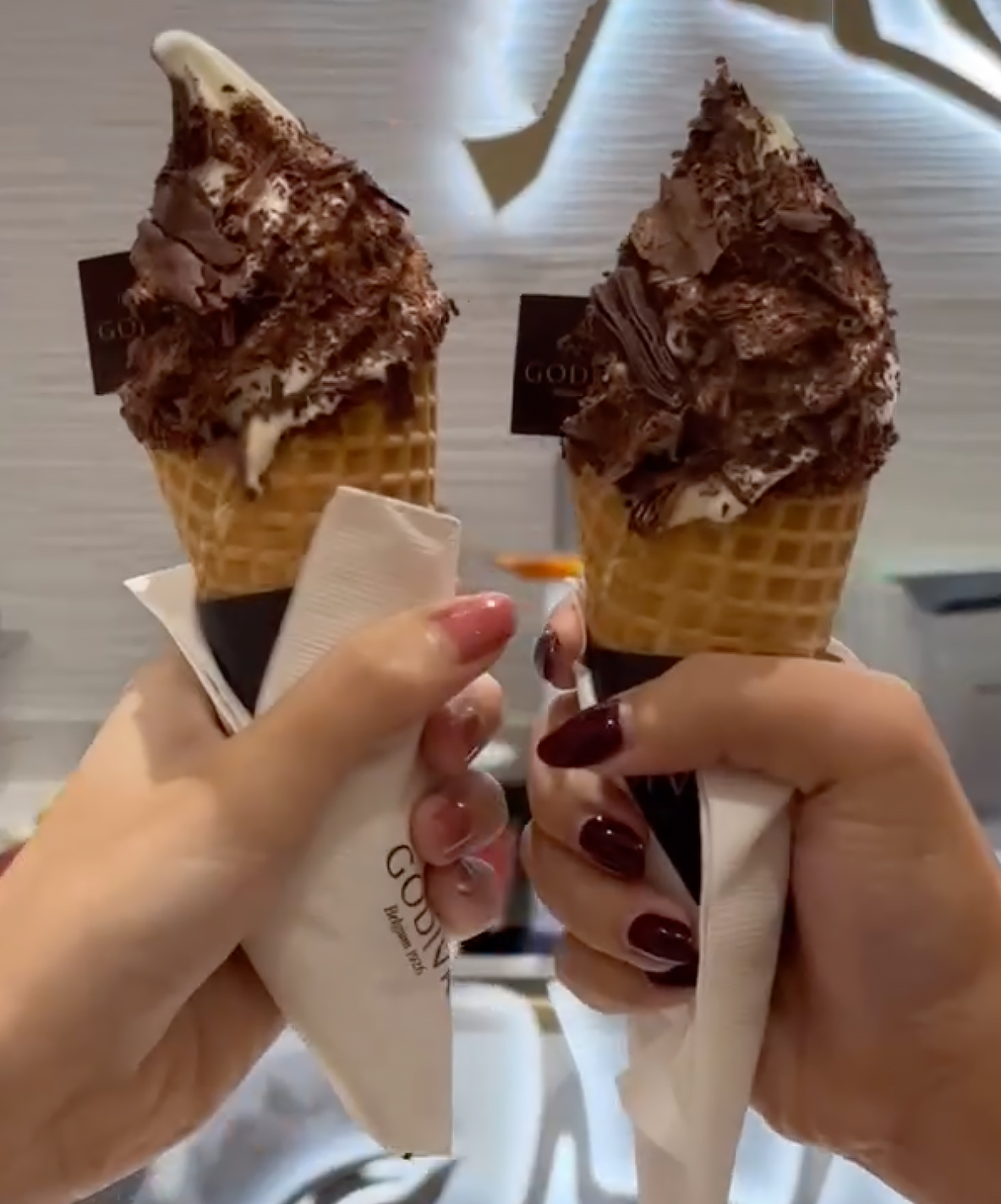 GODIVA Unwraps 1-FOR-1 Soft Serve Deal with DBS and POSB Mastercard at 3 Locations till ...