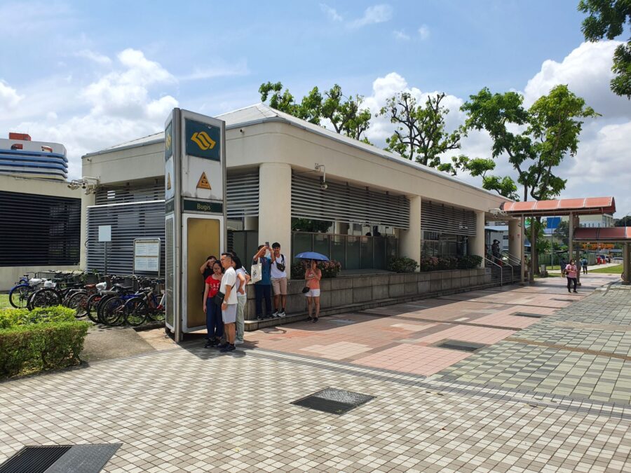 Burger King's FREE Chicken Fries Giveaway Is Coming to Bugis MRT This ...