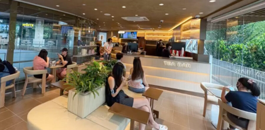 CHAGEE Opens at Waterway Point with Digital-Only Orders and New Long ...