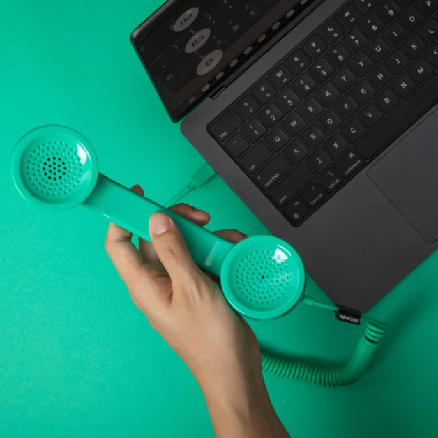 Native Union's Retro-Inspired POP Phone Brings Back the Joy of Talking ...