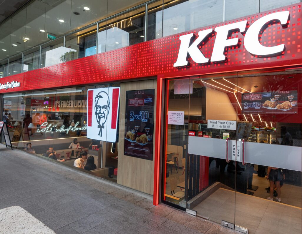 KFC Singapore’s Ultimate Smokey Zinger Meal Makes a Comeback — Enjoy It ...