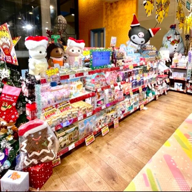 Find My Melody & Kuromi Tamagotchi and Cameras at Don Don Donki Orchard ...