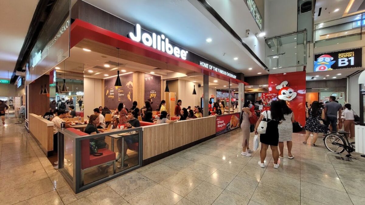Jollibee S'pore Launches New Pistachio Crunch Sundae with Creamy ...
